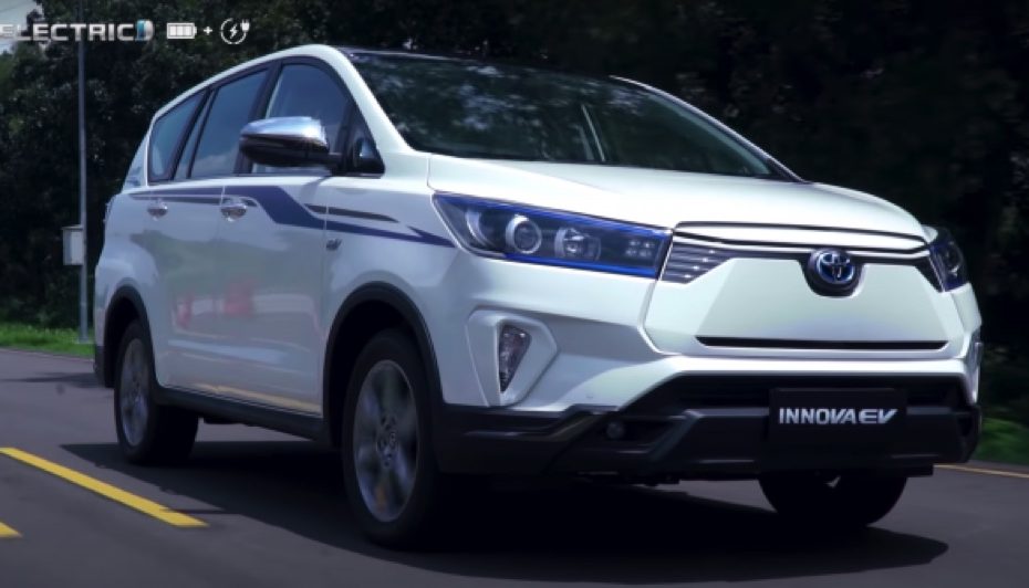เปิดตัวรถต้นแบบ Toyota Innova EV