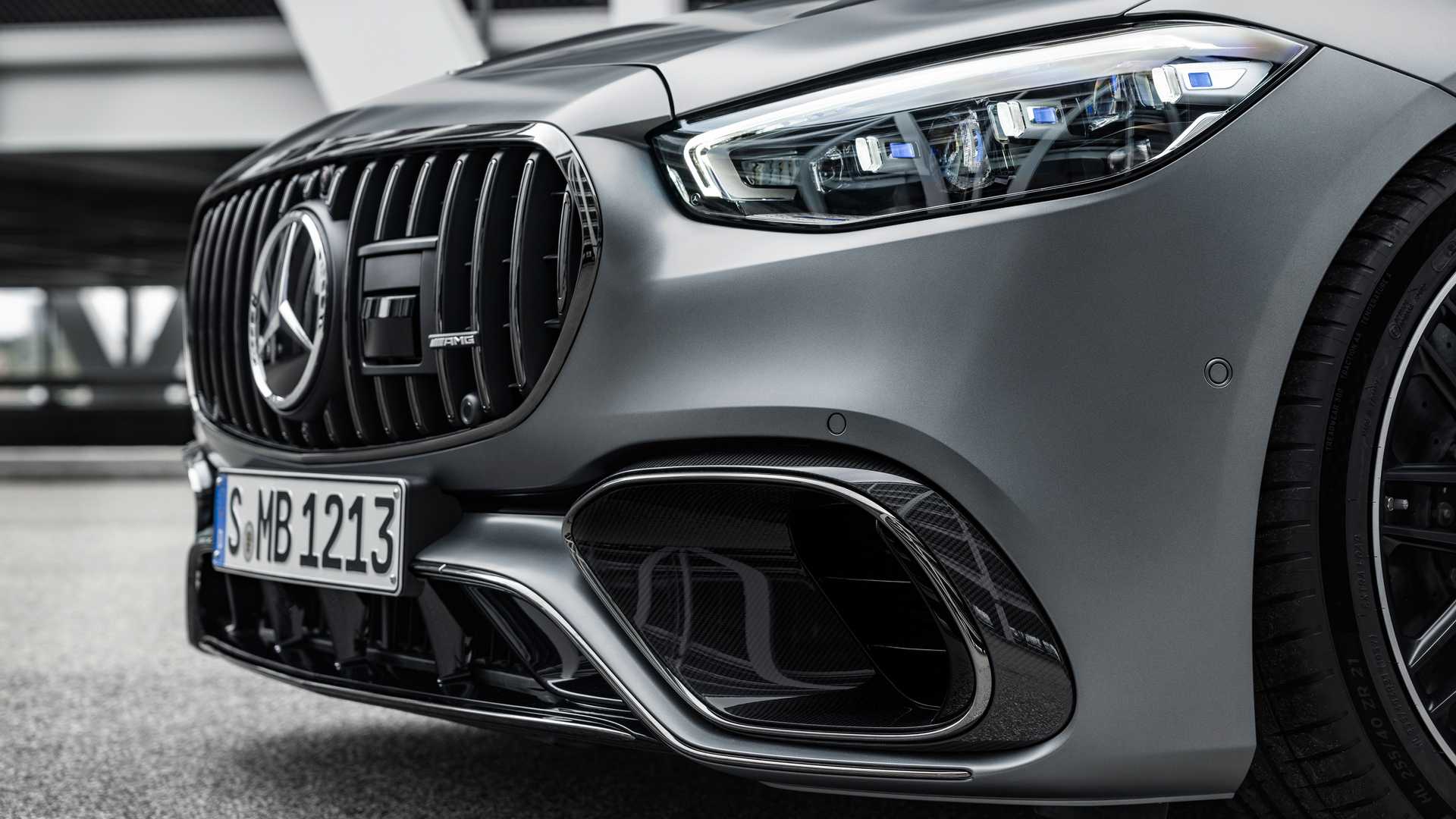 เผยโฉม Mercedes-AMG S 63 E Performance 2023 อย่างเป็นทางการ