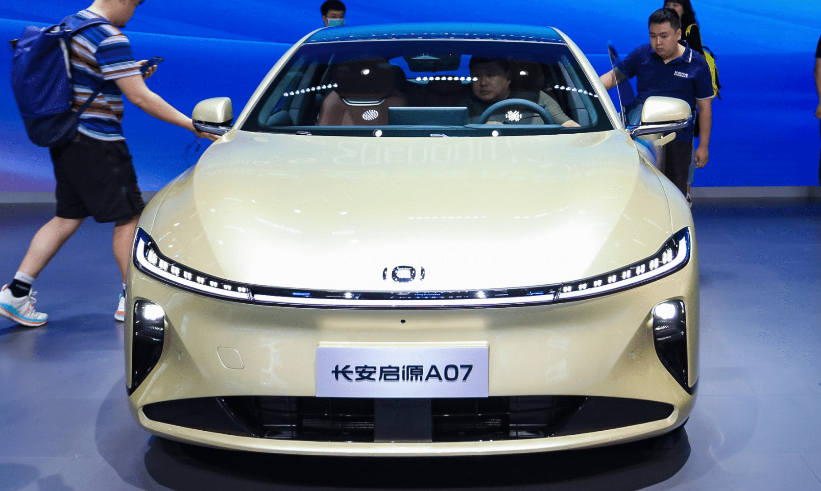 เปิดตัว Changan Qiyuan A07 รถยนต์พลังงานไฟฟ้า EREV รุ่นใหม่