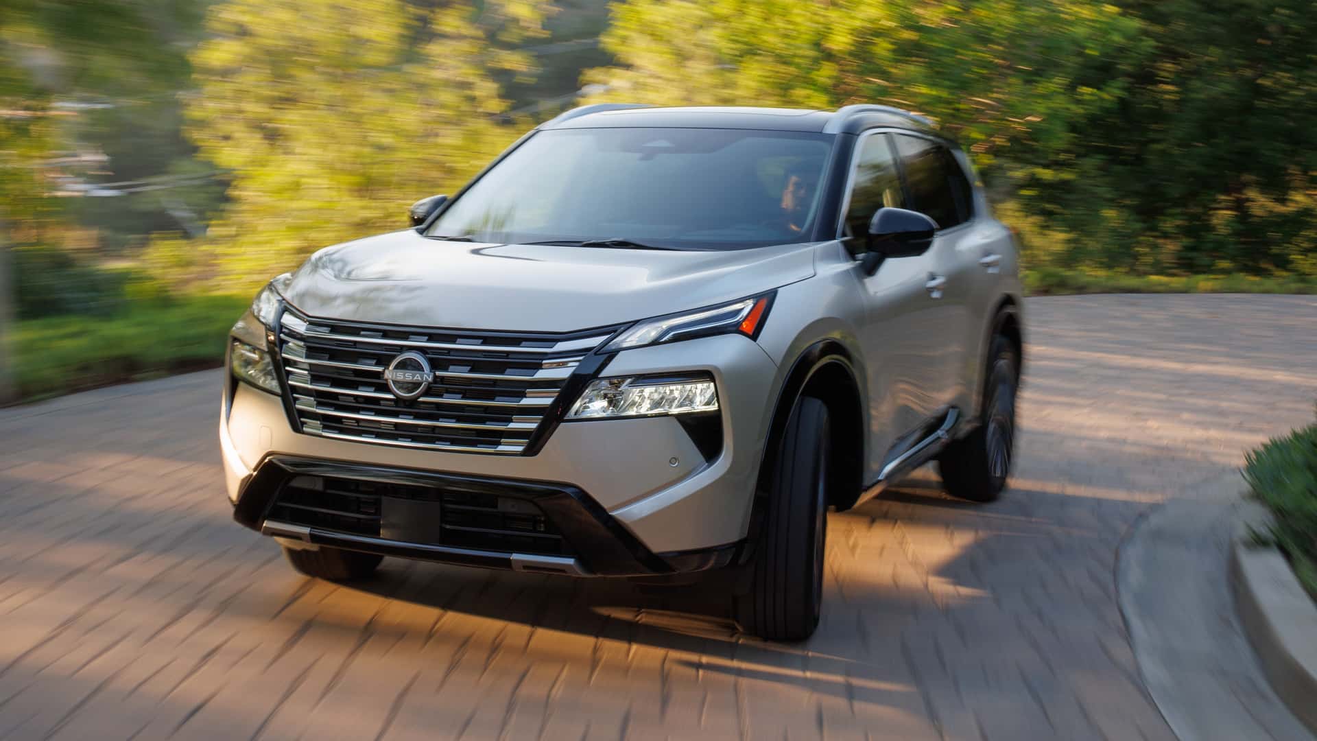 เปิดตัว Nissan Roque 2024 รถ SUV รุ่นใหม่ อย่างเป็นทางการ